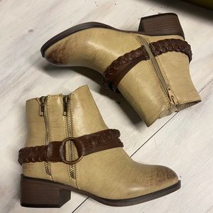 Pierre Dumas | Shoes | Nib Beautiful Pierre Dumas Barcelona Booties ...